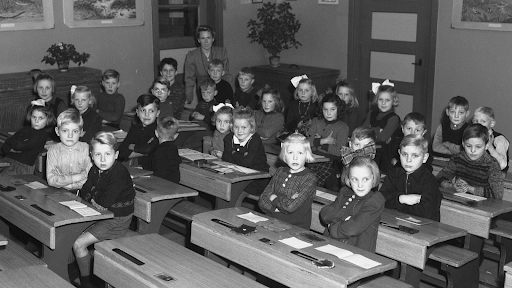 Herinneringen aan de basisschool in de jaren '50: zo ging het toen